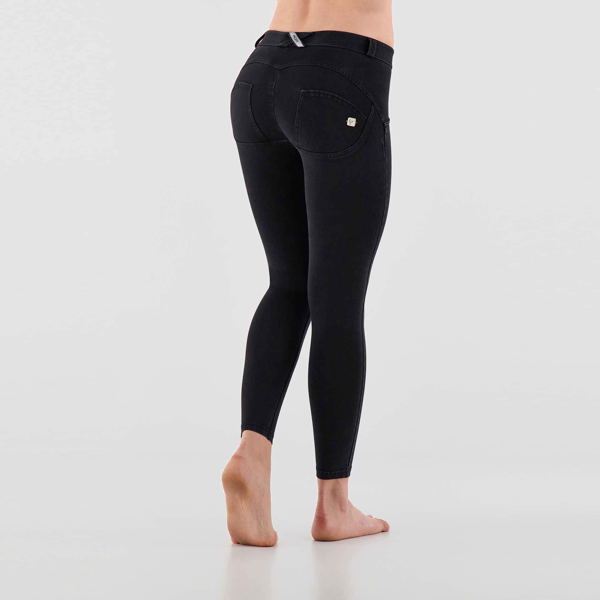 Freddy WR.UP® Regular Waist Superskinny 7/8 Pants Black/Black Seams